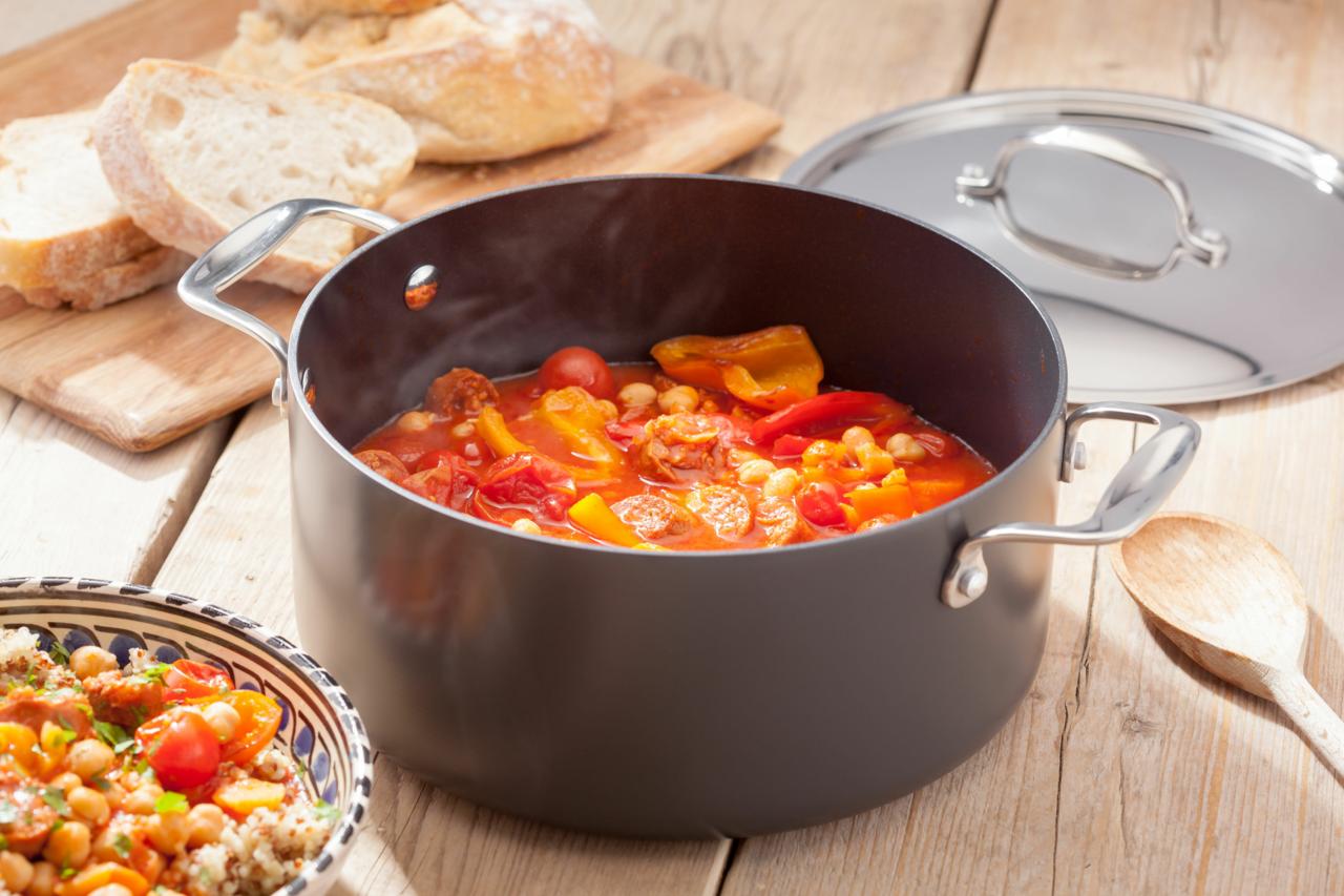 Stellar – 6000 Hard Anodised Casserole | Marshall and Pearson